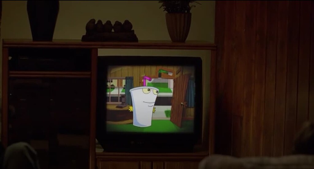 Guys I spotted this while watching Breaking Bad - General Discussion ...